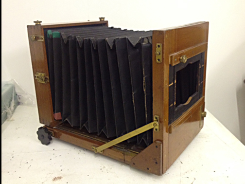 Whole plate tailboard camera... - FOURTOES