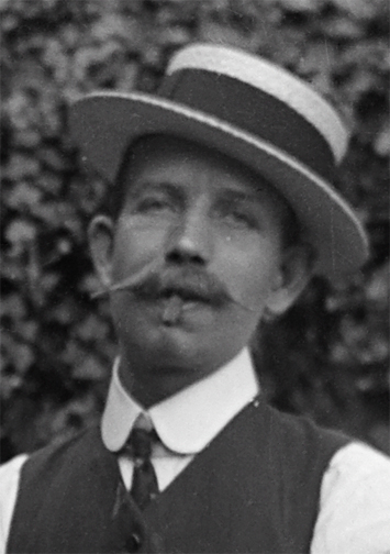 The Webster Family 1912 - FOURTOES