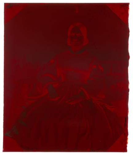 Ruby ambrotypes and over-painted portraits - FOURTOES